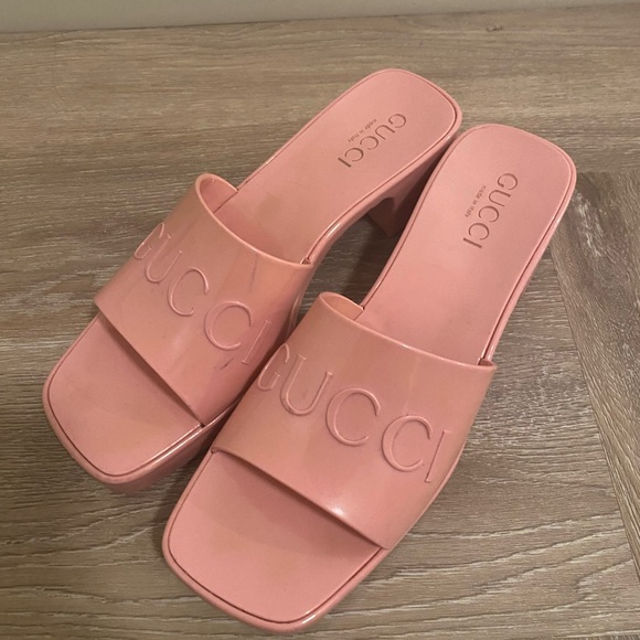Gucci | Shoes | Gucci Pink Rubber Sandals | Poshmark